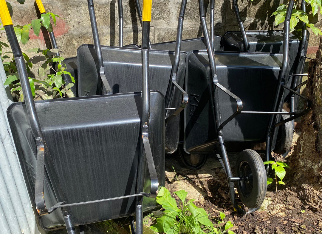 Wheelbarrow Heavy Duty – Yee Ken Hardware