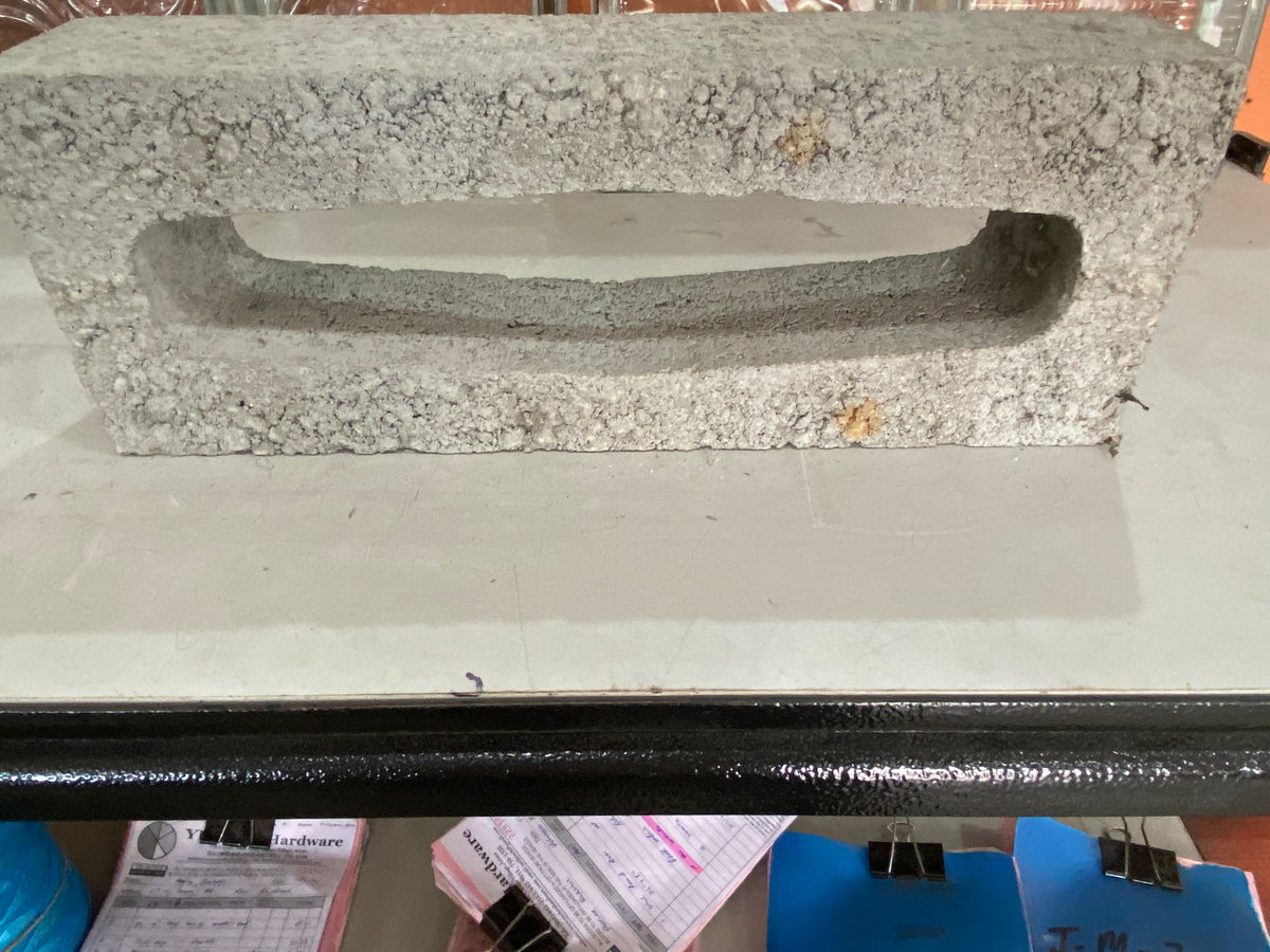 Concrete block Harlequin 4x5x16" – Yee Ken Hardware