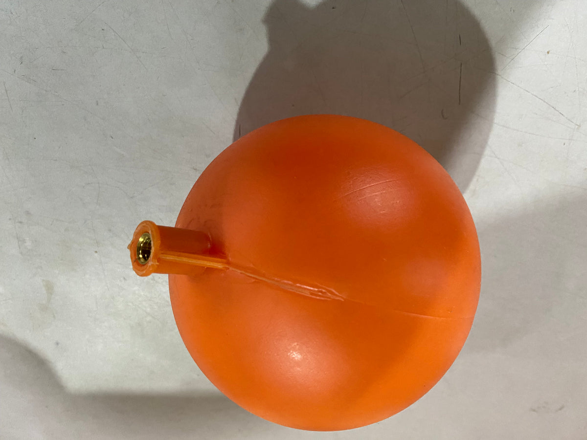 Poly (Float) Ball with metal insert 4.5" – Yee Ken Hardware